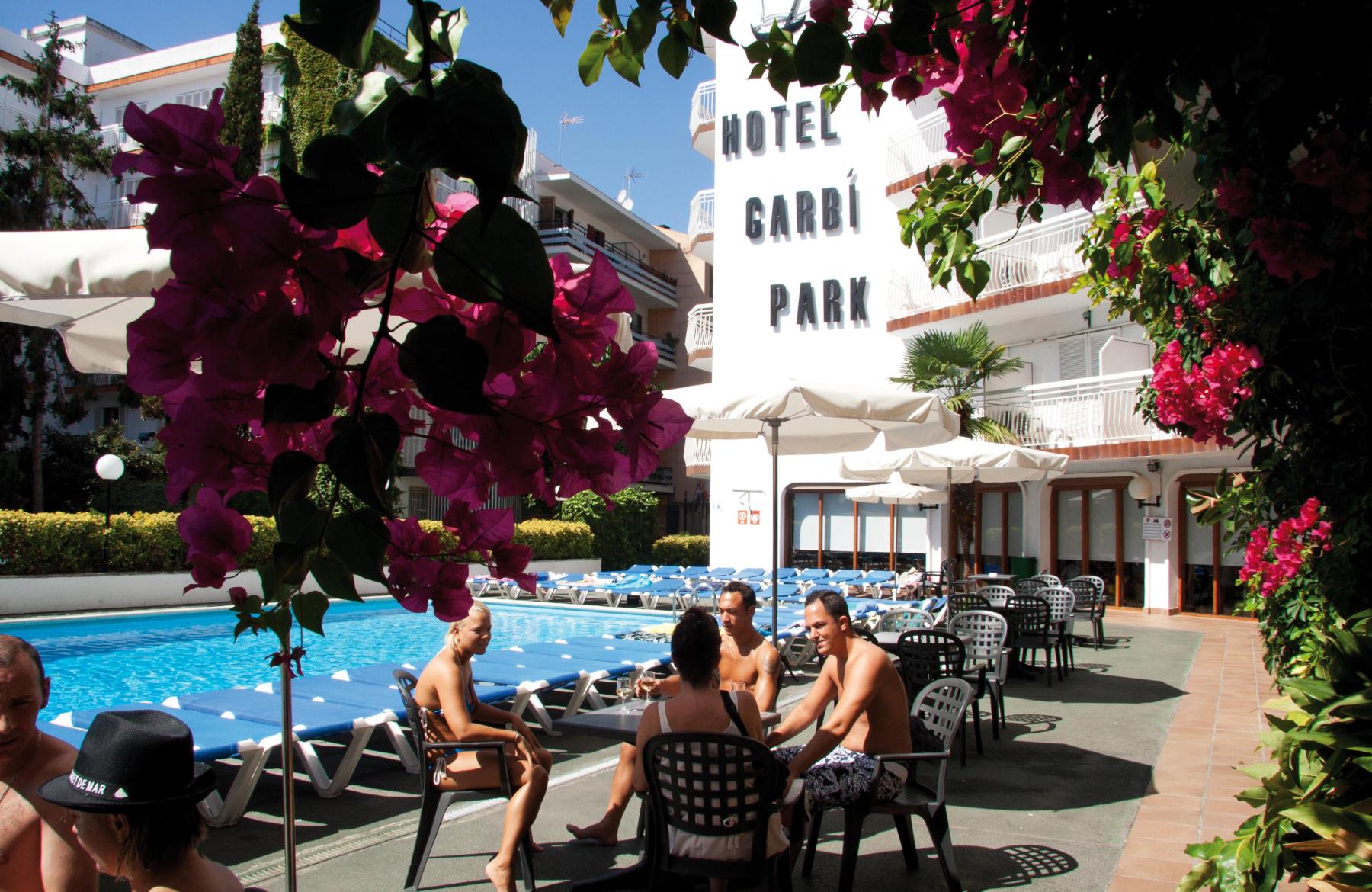 Hotel Garbí Park 4, cerca de la playa de Lloret de Mar - Costa Brava